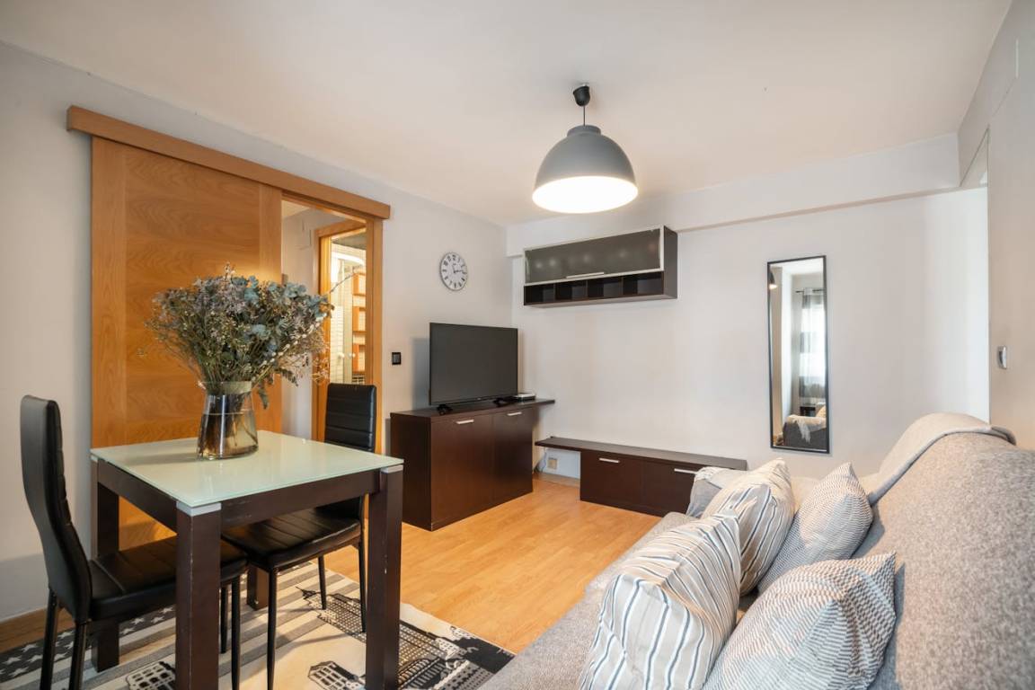 60 M² Casa ∙ 1 Habitación ∙ 2 Huéspedes - Madrid