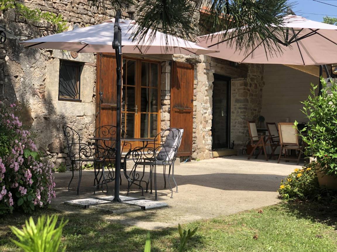 120 M² Gîte ∙ 3 Chambres ∙ 6 Personnes - Saint-Antonin-Noble-Val