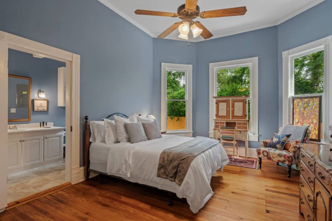 232 M² House ∙ 3 Bedrooms ∙ 8 Guests - Hattiesburg, MS