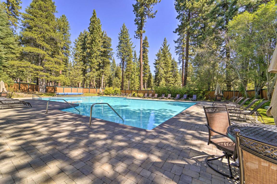 157 M² Apartment ∙ 3 Bedrooms ∙ 7 Guests - Tahoe City, CA