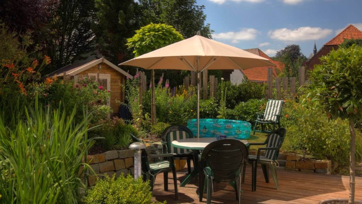 120 M² Ferienwohnung ∙ 2 Schlafzimmer ∙ 4 Gäste - Bad Driburg