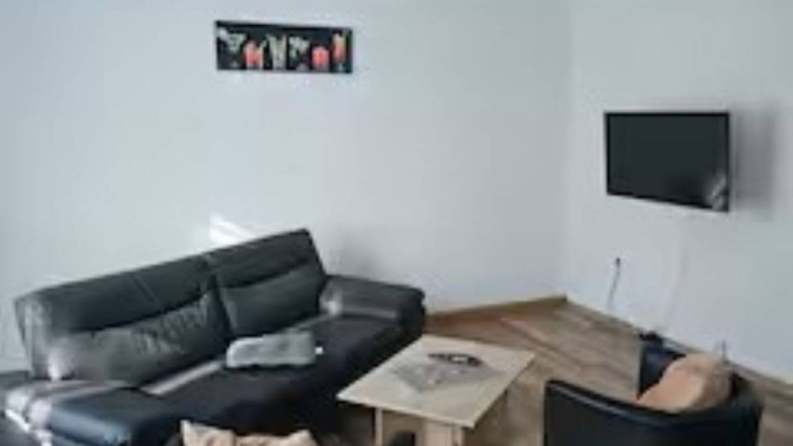 117 M² Ferienwohnung ∙ 4 Schlafzimmer ∙ 6 Gäste - Merseburg