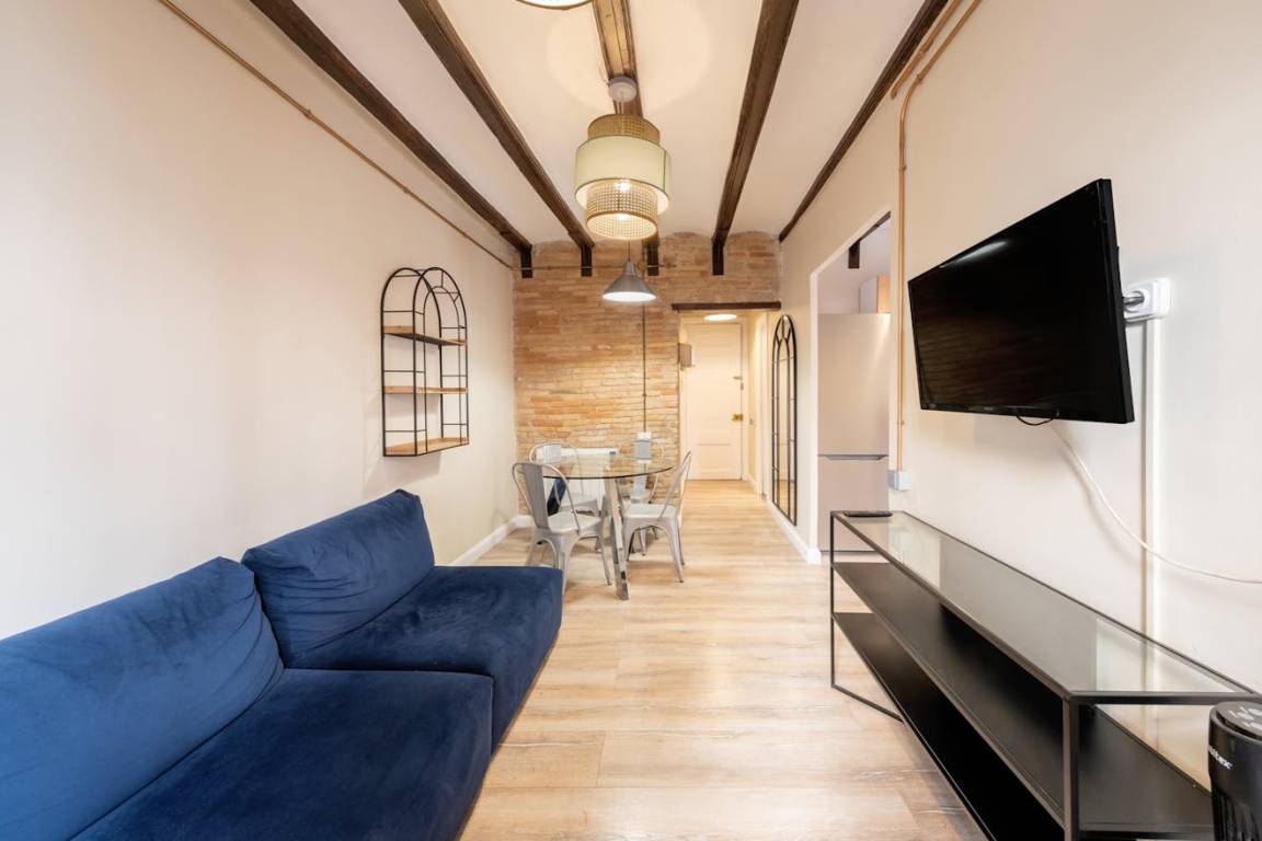 55 M² Apartment ∙ 2 Bedrooms ∙ 3 Guests - Barcelona