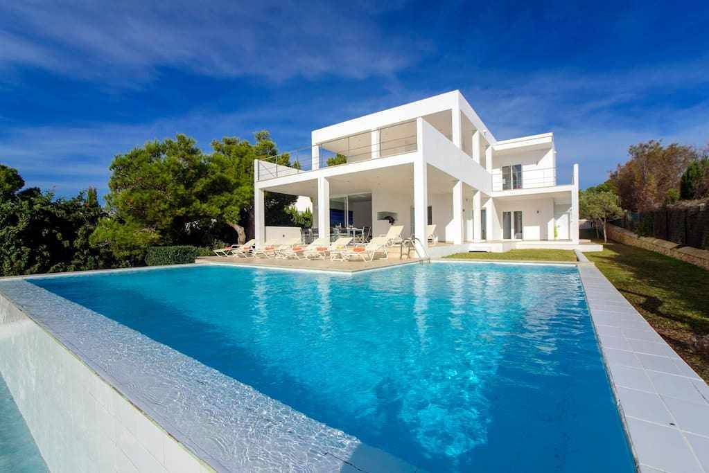 329 M² Maison De Vacances ∙ 6 Chambres ∙ 10 Personnes - Cala d'Or