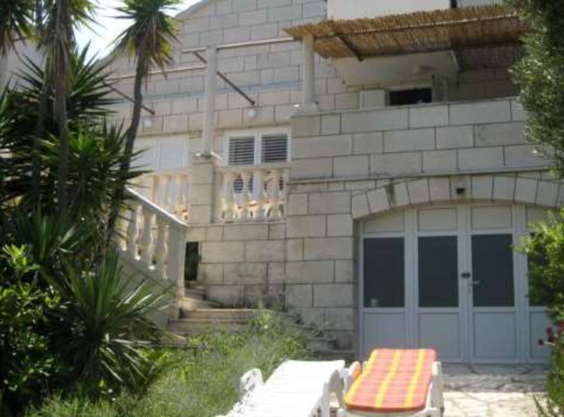 70 M² Ferienwohnung ∙ 2 Schlafzimmer ∙ 2 Gäste - Lumbarda