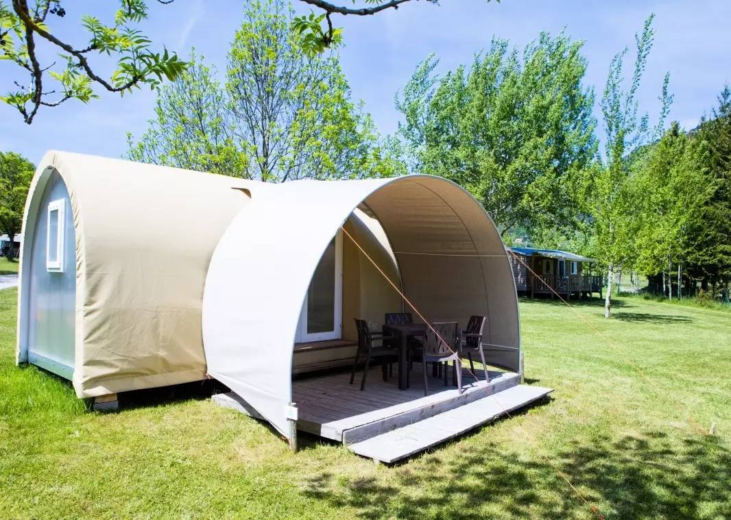 16 M² Caravan ∙ 2 Bedrooms ∙ 4 Guests - Drôme