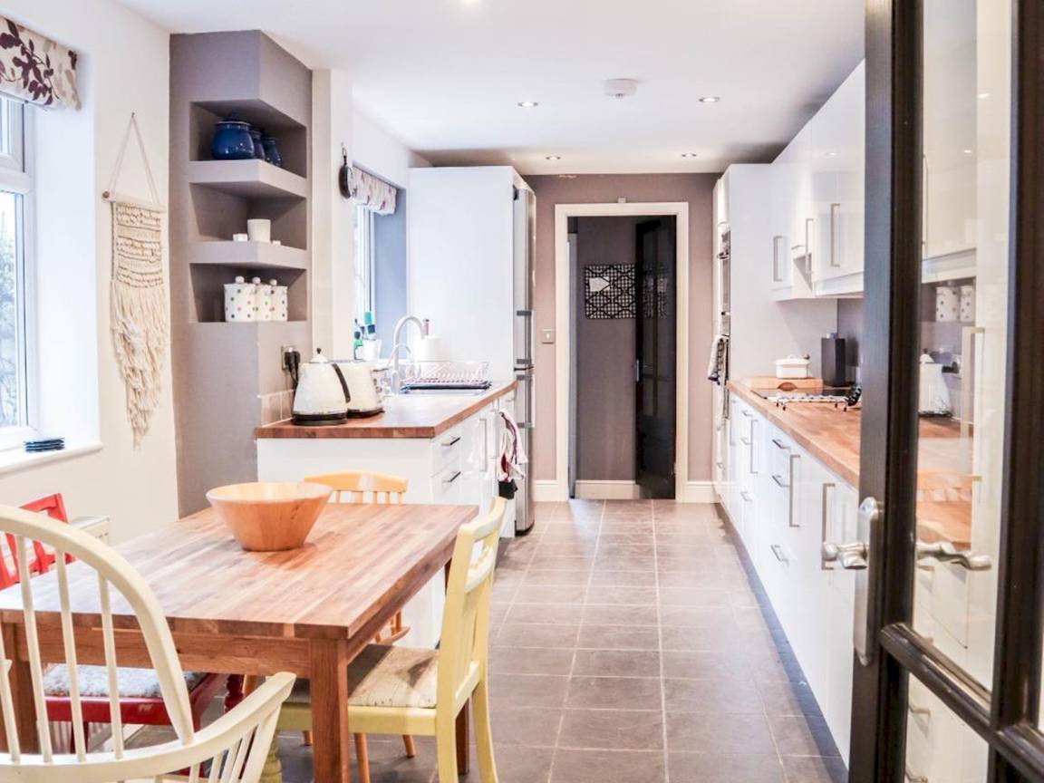 111 M² House ∙ 3 Bedrooms ∙ 5 Guests - London