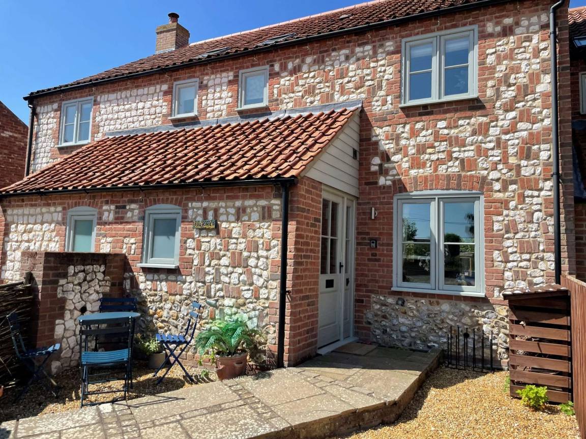 Cottage ∙ 2 Bedrooms ∙ 4 Guests - Burnham Market