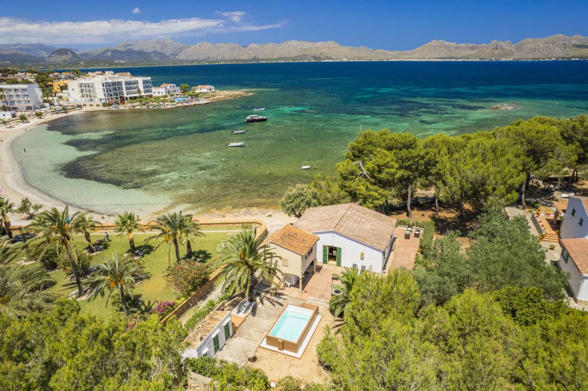 157 M² Villa ∙ 4 Bedrooms ∙ 8 Guests - Alcúdia