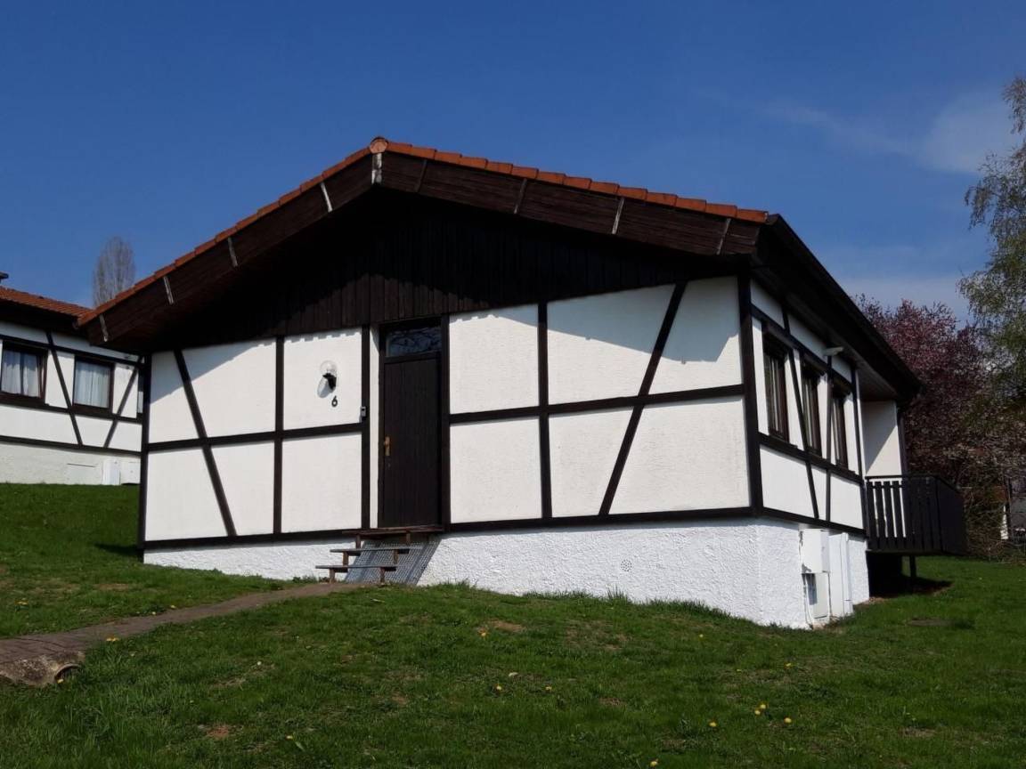 65 M² House ∙ 2 Bedrooms ∙ 6 Guests - Poppenhausen