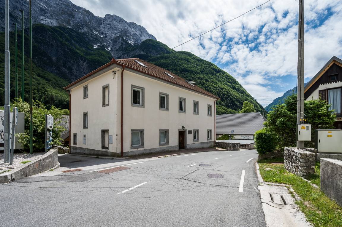 20 M² Ferienhaus ∙ 1 Schlafzimmer ∙ 8 Gäste - Bovec
