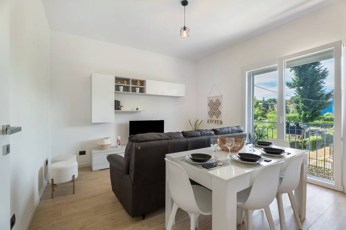 50 M² Ferienhaus ∙ 2 Schlafzimmer ∙ 4 Gäste - Arona