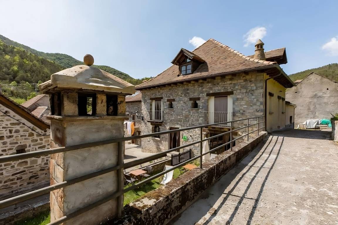 30 M² House ∙ 1 Bedroom ∙ 2 Guests - Ansó