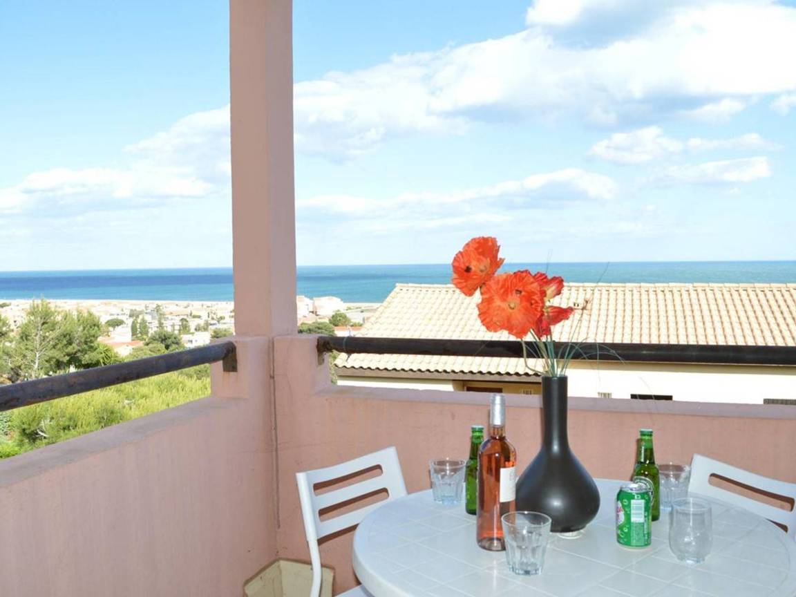 20 M² Studio ∙ 1 Chambre ∙ 4 Personnes - Saint-Pierre-la-Mer