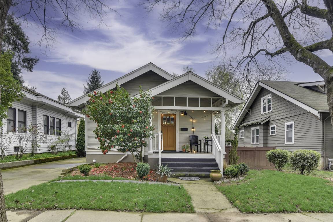 185 M² House ∙ 4 Bedrooms ∙ 10 Guests - Portland, OR