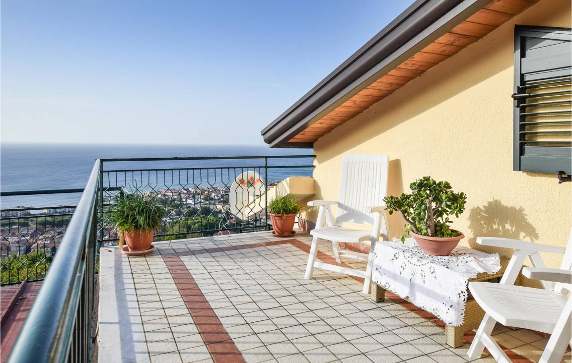 70 M² Apartment ∙ 2 Bedrooms ∙ 4 Guests - Castellabate