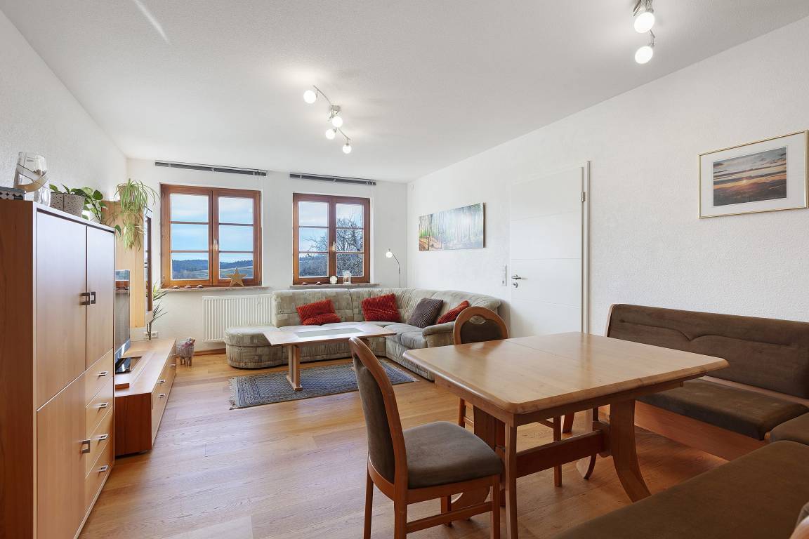 90 M² Ferienwohnung ∙ 2 Schlafzimmer ∙ 5 Gäste - Herrischried