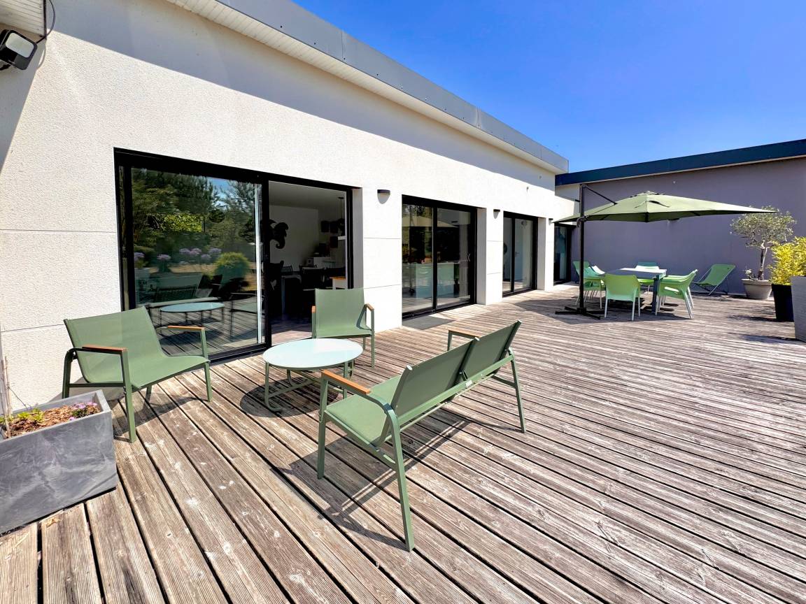 180 M² Ferienhaus ∙ 4 Schlafzimmer ∙ 7 Gäste - Loctudy