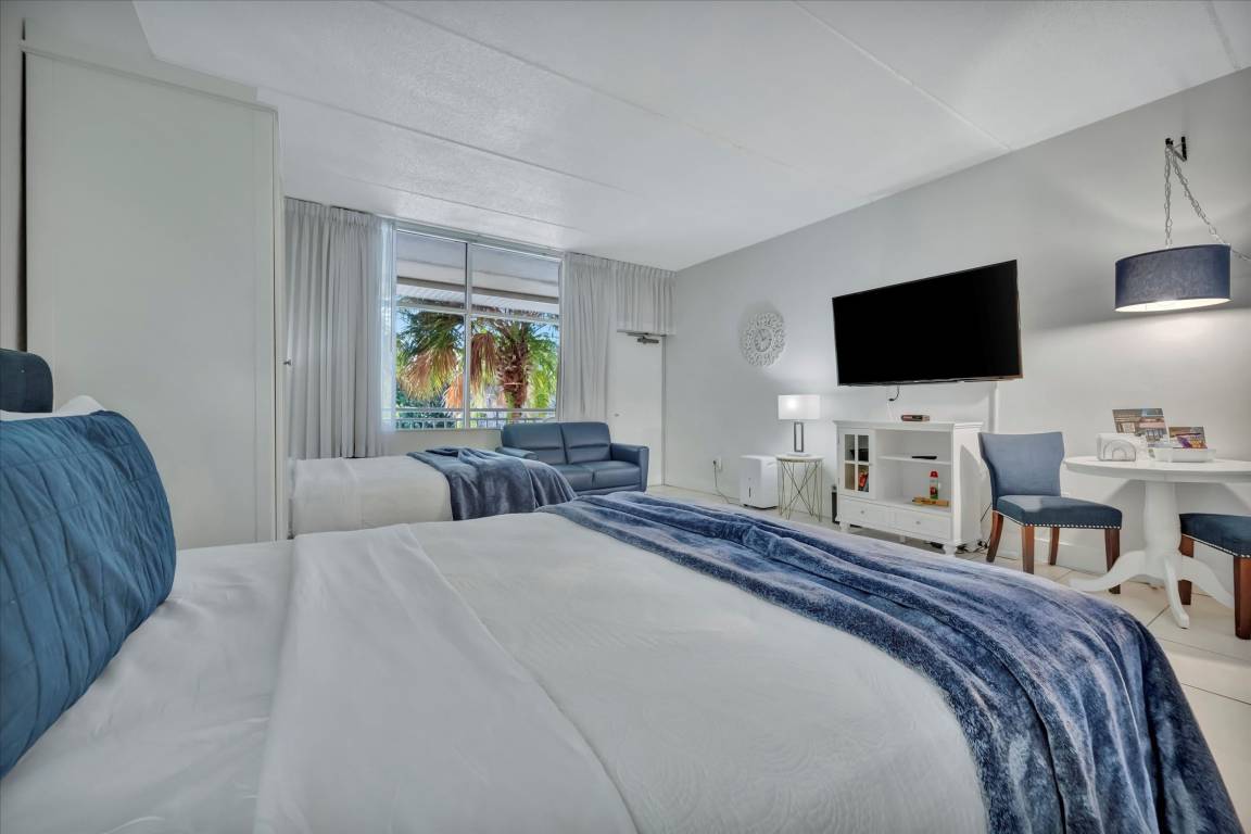 Apartment ∙ 4 Guests - Apollo Beach, FL