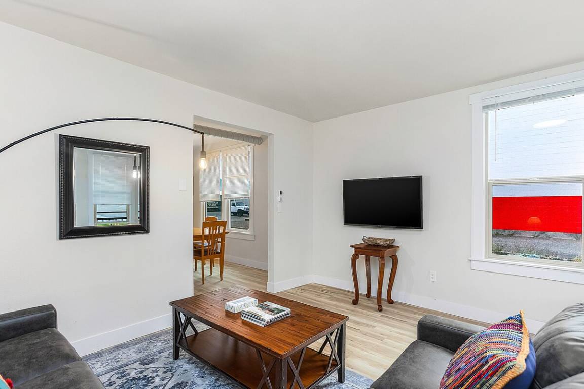 Apartment ∙ 1 Bedroom ∙ 2 Guests - Whidbey Island, WA