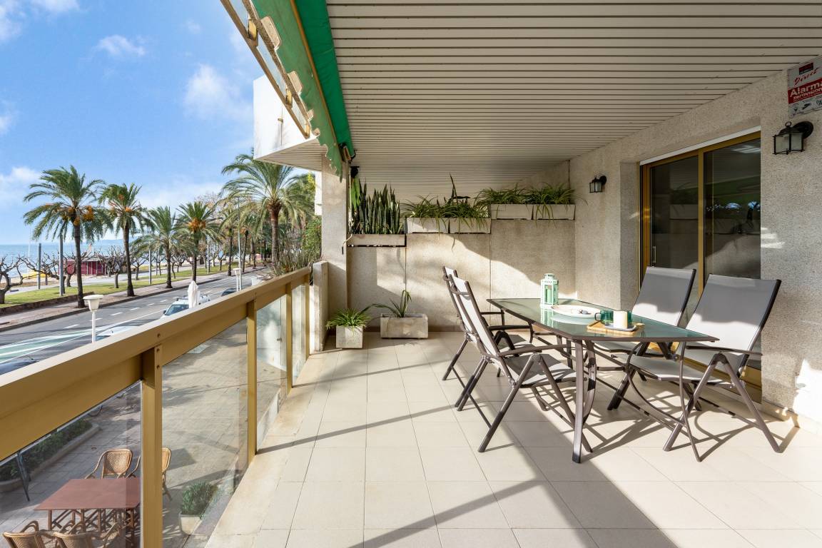 70 M² Ferienwohnung ∙ 2 Schlafzimmer ∙ 4 Gäste - Cambrils