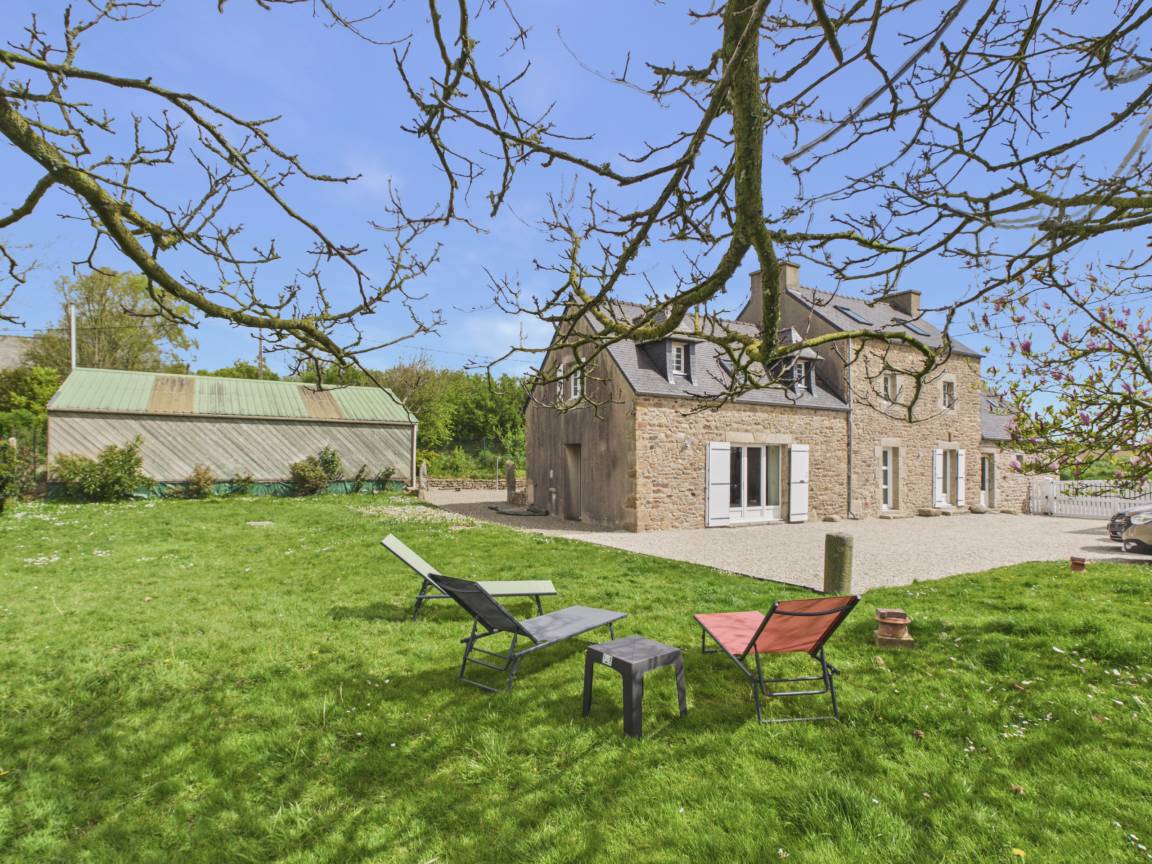125 M² Maison De Vacances ∙ 3 Chambres ∙ 7 Personnes - Kerlouan