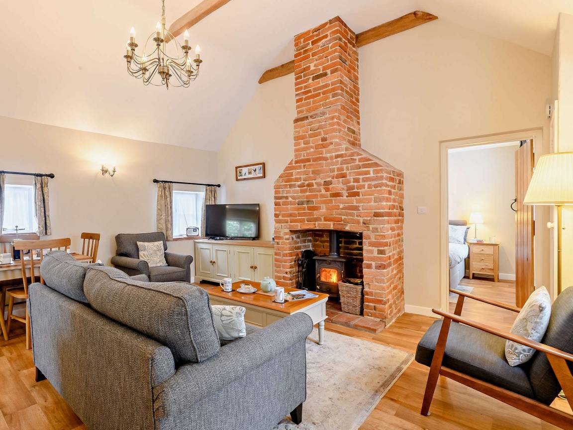 Cottage ∙ 2 Bedrooms ∙ 4 Guests - Blakeney