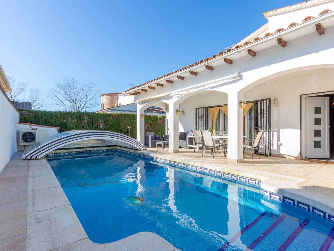 87 M² Maison De Vacances ∙ 1 Chambre ∙ 6 Personnes - Empuriabrava