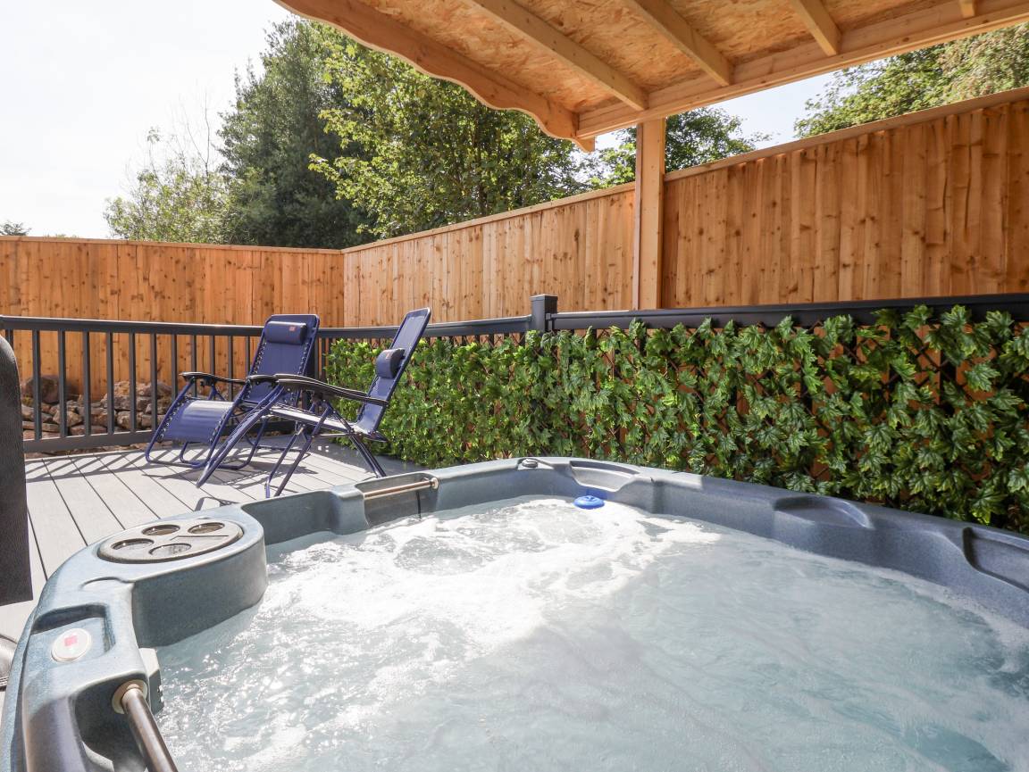Cottage ∙ 2 Bedrooms ∙ 4 Guests - Pinewood Park Scarborough