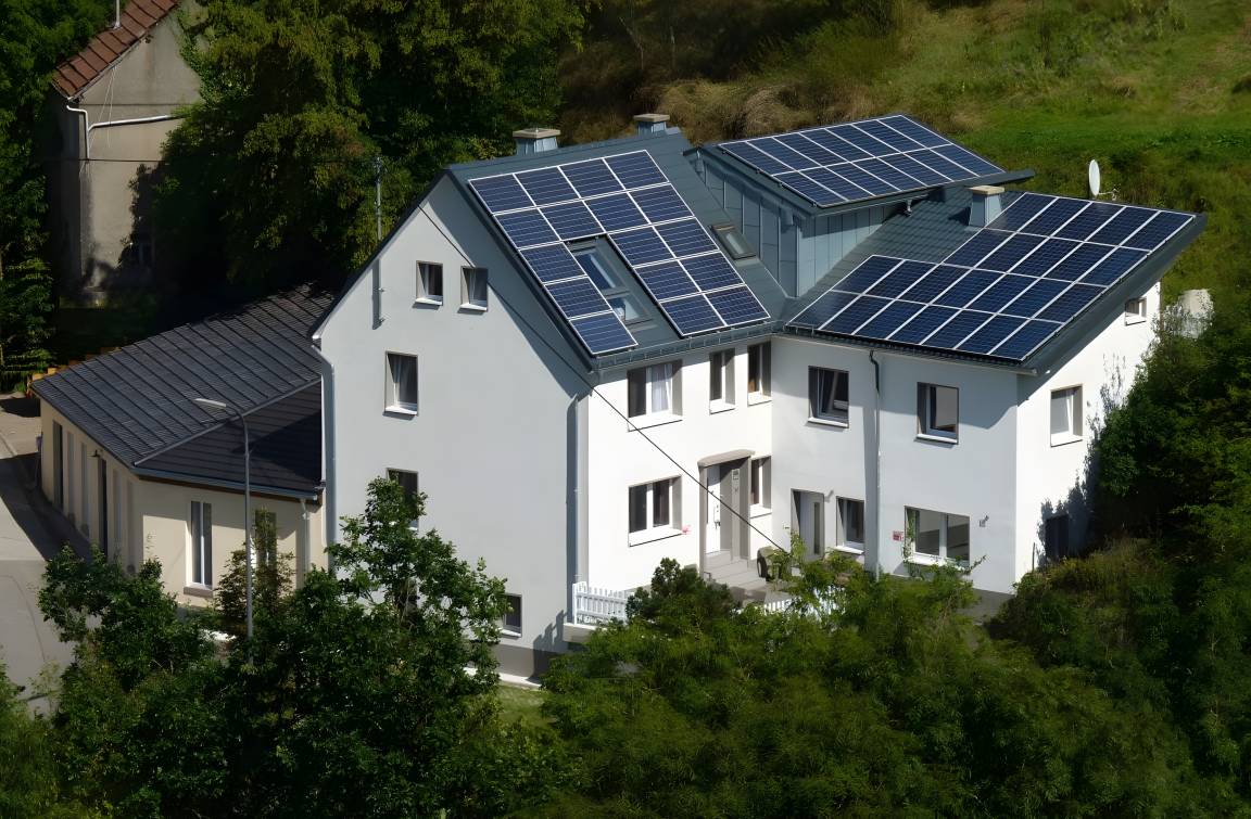 320 M² House ∙ 9 Bedrooms ∙ 27 Guests - Vianden