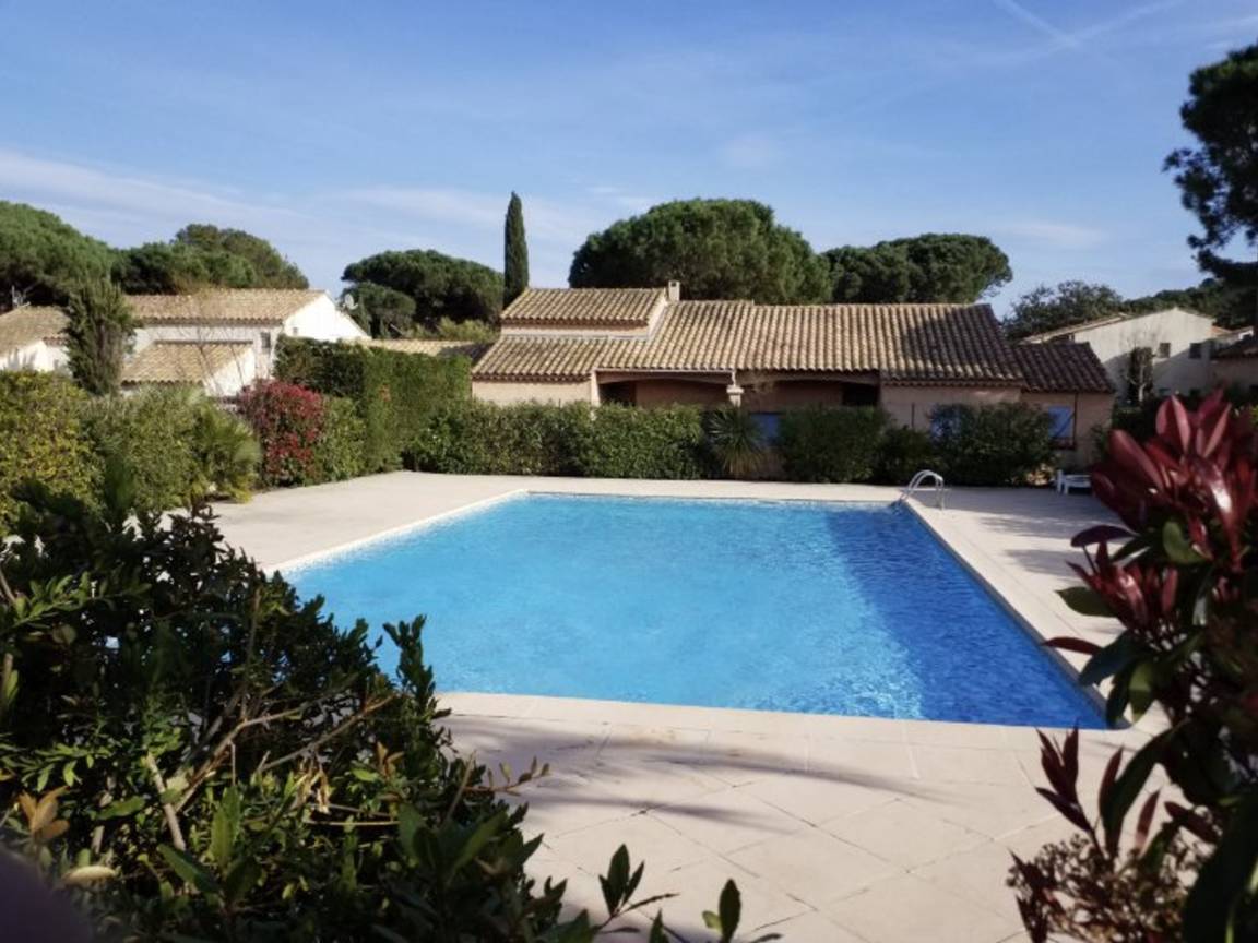 90 M² Maison De Vacances ∙ 3 Chambres ∙ 8 Personnes - Sainte-Maxime