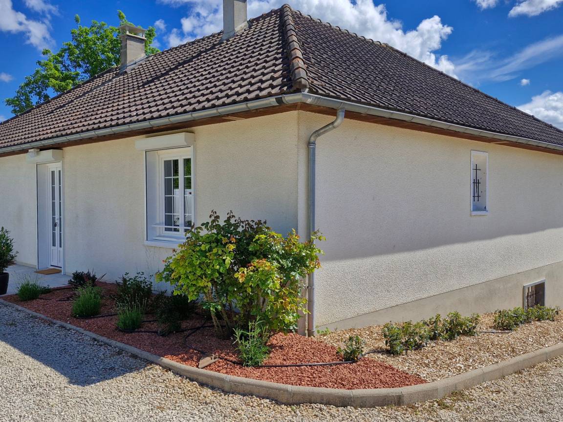 103 M² Cottage ∙ 3 Bedrooms ∙ 6 Guests - Loire