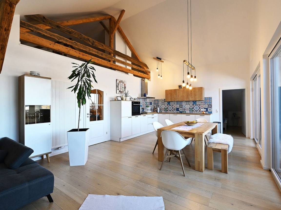 100 M² Ferienwohnung ∙ 2 Schlafzimmer ∙ 5 Gäste - Scheidegg