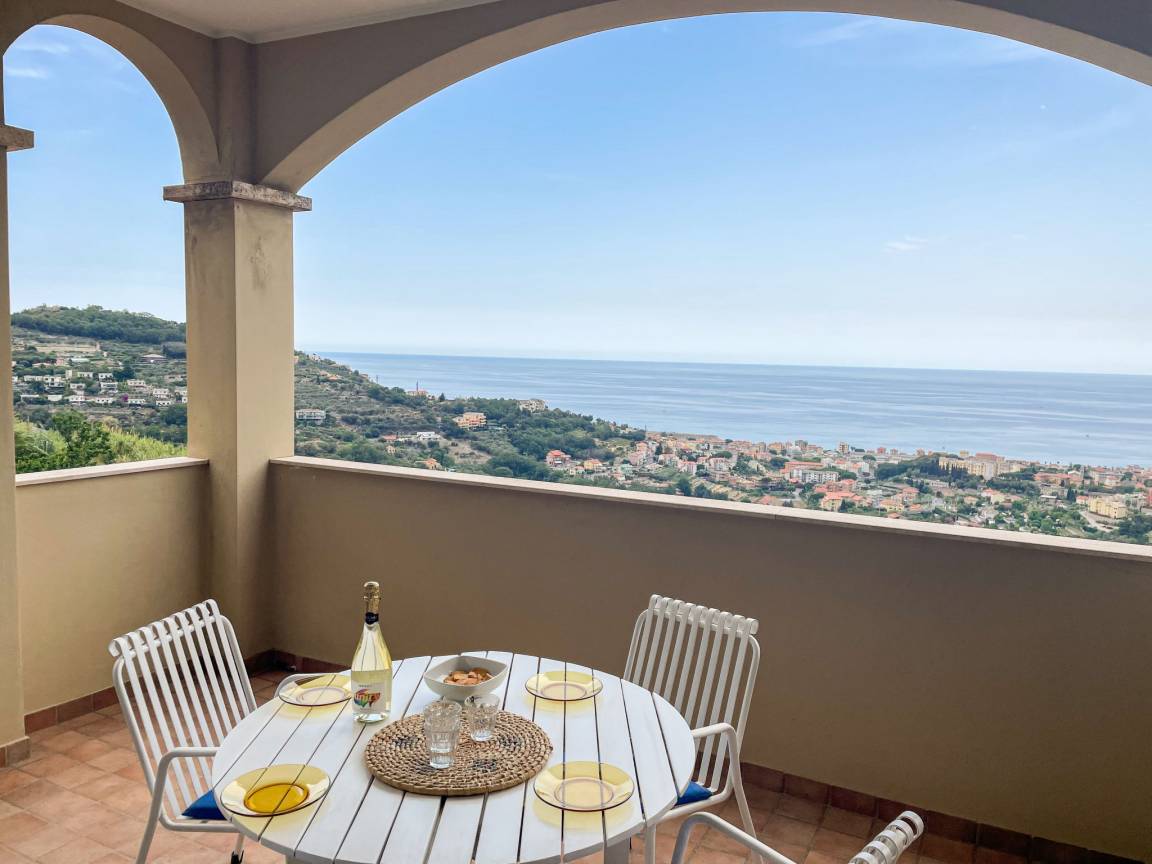 58 M² Apartment ∙ 1 Bedroom ∙ 5 Guests - Borghetto Santo Spirito