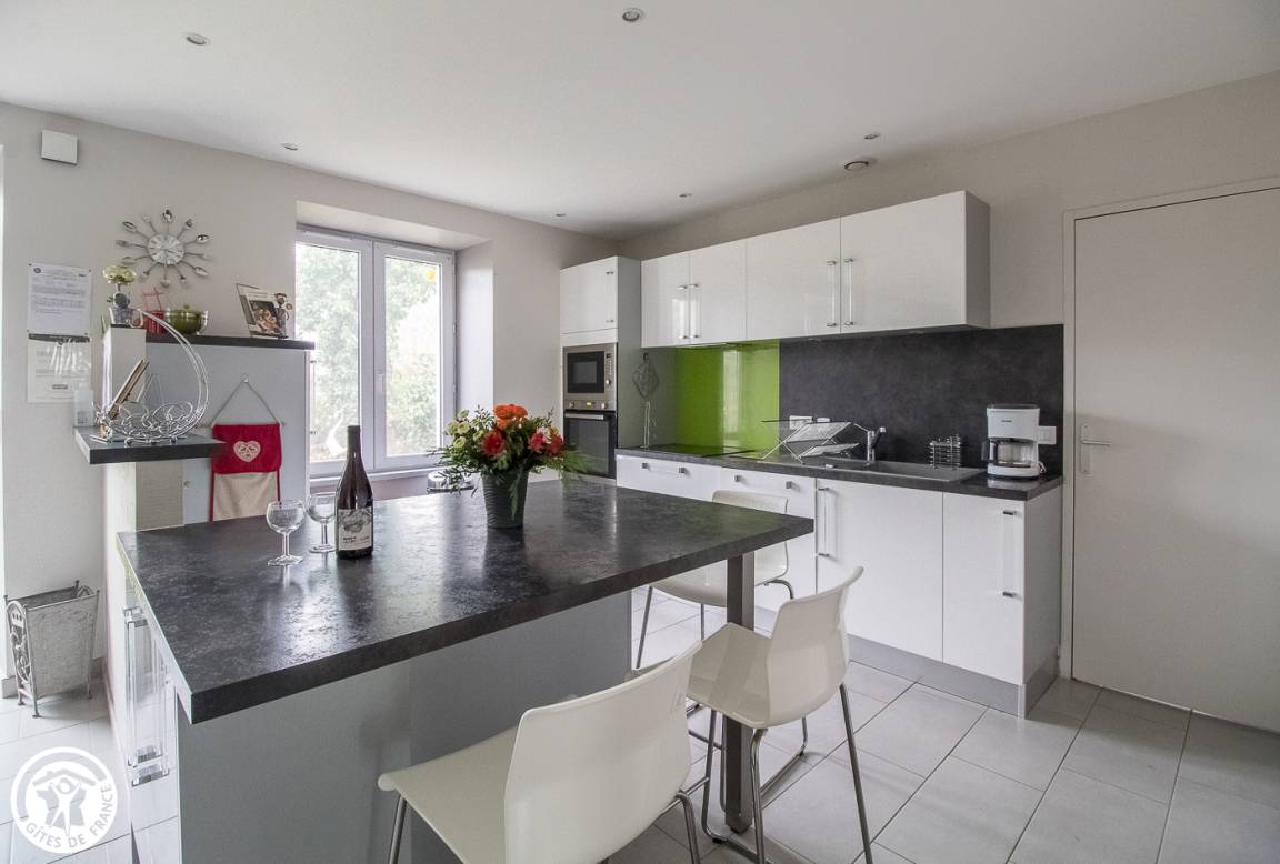 67 M² Gîte ∙ 2 Chambres ∙ 4 Personnes - Orcival