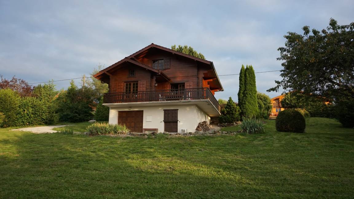 120 M² Chalet ∙ 4 Bedrooms ∙ 11 Guests - Abondance