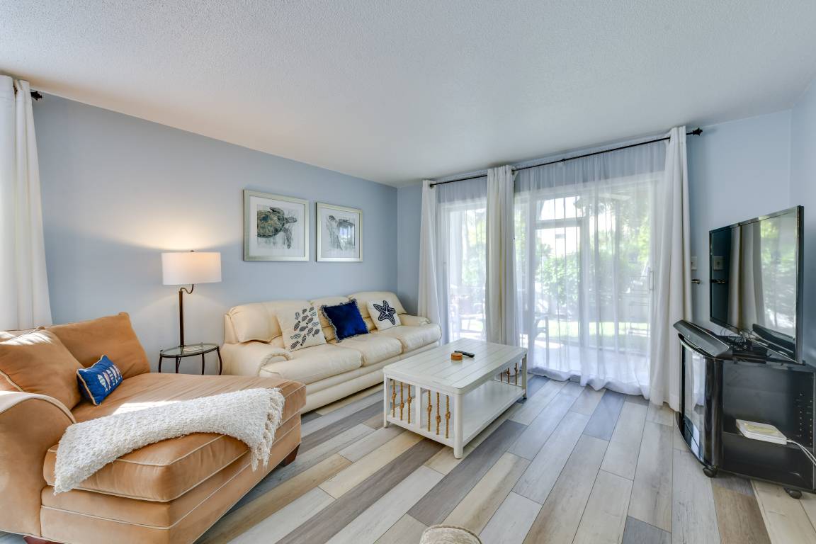 85 M² Apartment ∙ 2 Bedrooms ∙ 6 Guests - Siesta Key, FL