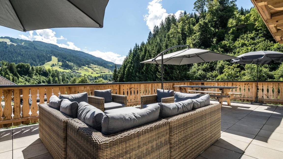 191 M² Apartment ∙ 5 Bedrooms ∙ 12 Guests - Wagrain