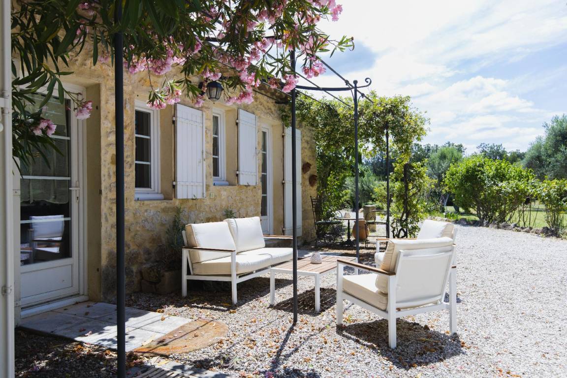 40 M² Appartement ∙ 2 Chambres ∙ 4 Personnes - L'Isle-sur-la-Sorgue