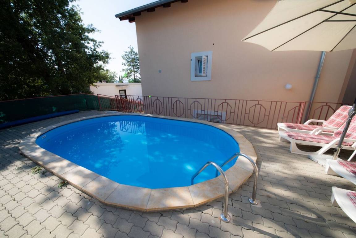 60 M² Appartement ∙ 2 Slaapkamers ∙ 6 Gasten - Malinska