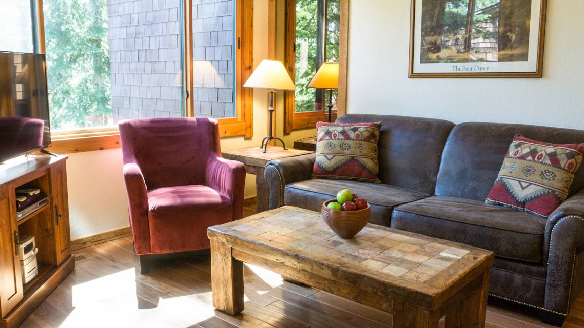 Hotel ∙ 2 Bedrooms ∙ 6 Guests - Lake Tahoe