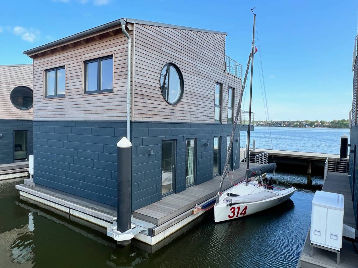 150 M² Ferienhaus ∙ 3 Schlafzimmer ∙ 6 Gäste - Schleswig