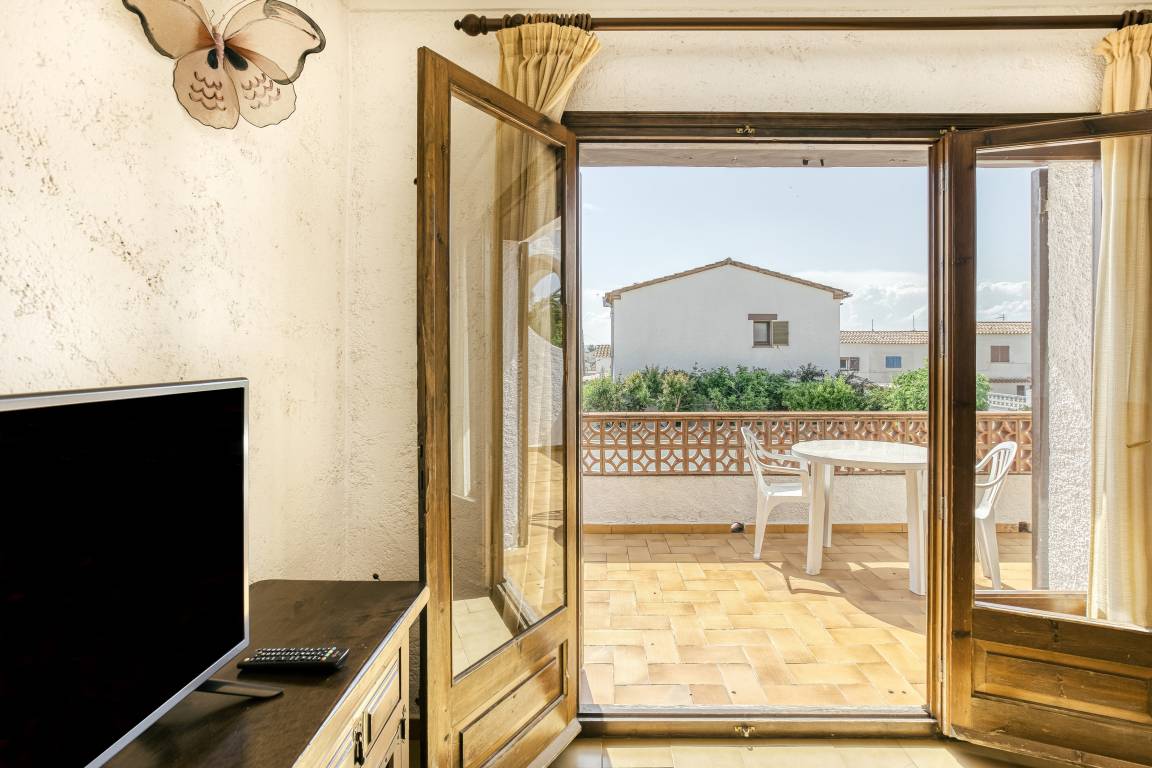 75 M² Maison De Vacances ∙ 3 Chambres ∙ 7 Personnes - L'Escala