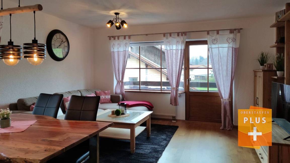 71 M² Ferienwohnung ∙ 2 Schlafzimmer ∙ 5 Gäste - Steibis