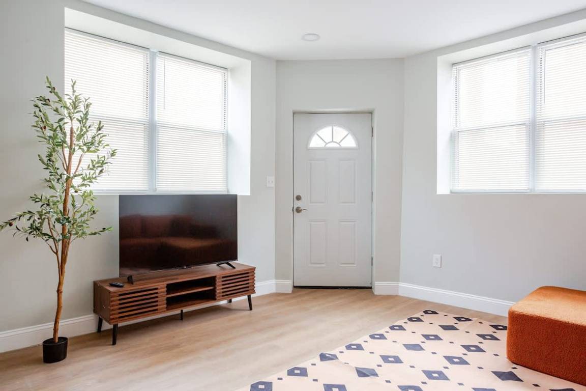 Apartment ∙ 3 Bedrooms ∙ 6 Guests - Squirrel Hill - Philadelphia