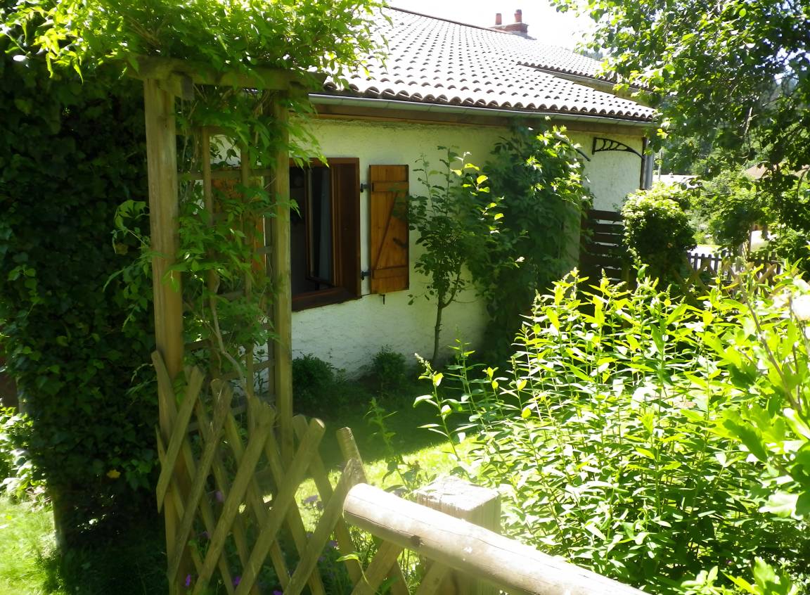 33 M² Maison De Vacances ∙ 1 Chambre ∙ 4 Personnes - Auvergne