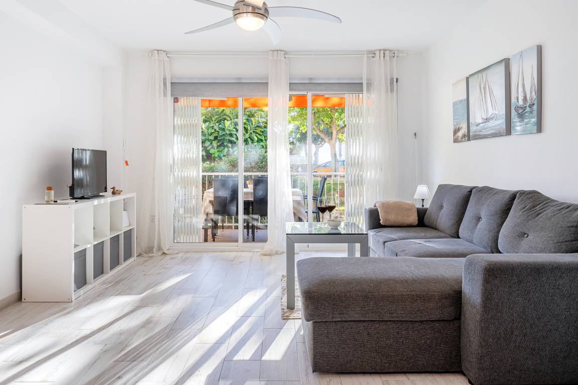 70 M² Apartamento ∙ 3 Quartos ∙ 6 Hóspedes - Cambrils