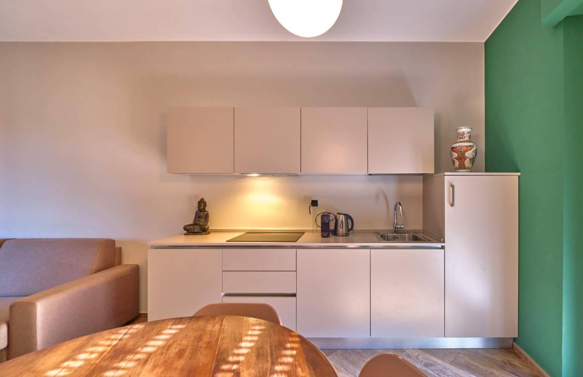 80 M² Apartment ∙ 2 Bedrooms ∙ 7 Guests - Garda