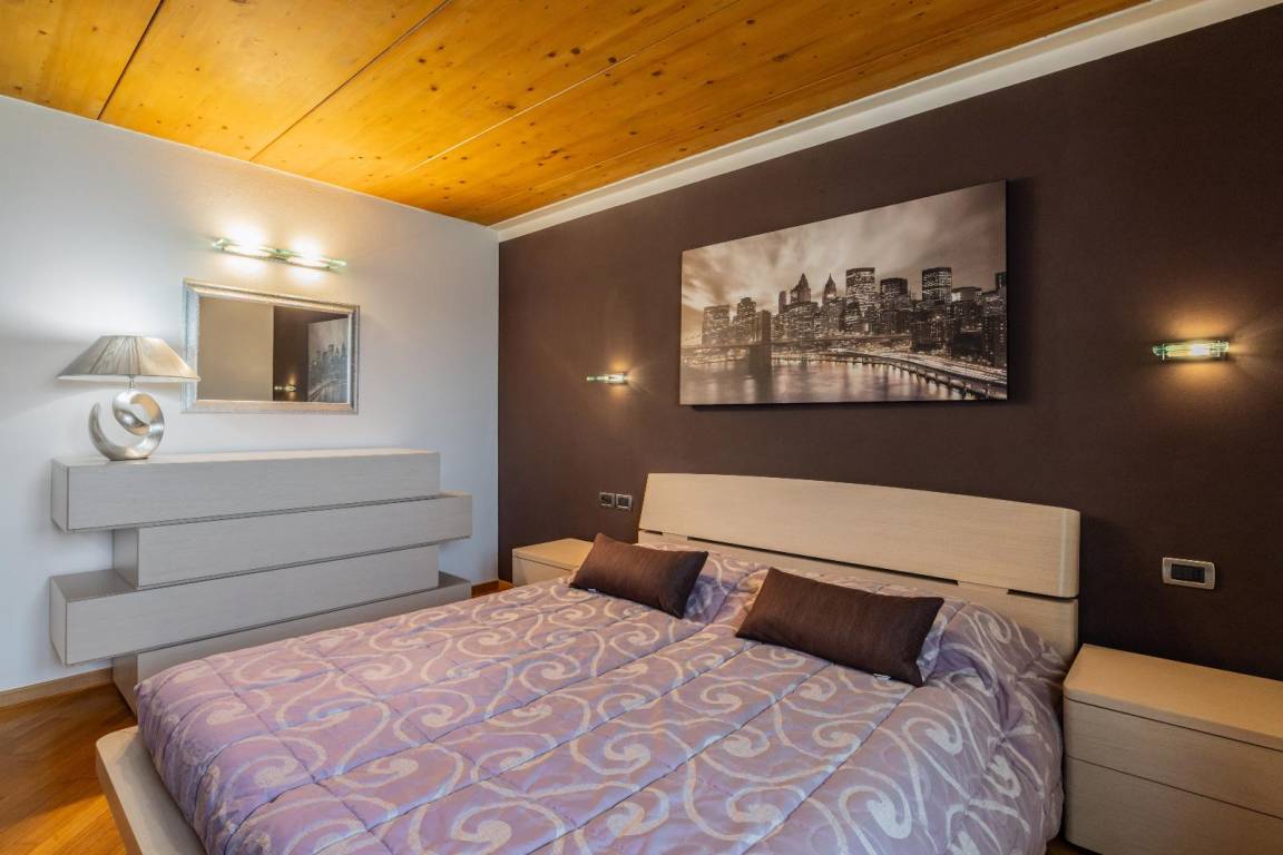 100 M² Apartamento ∙ 3 Habitaciones ∙ 5 Huéspedes - Cles