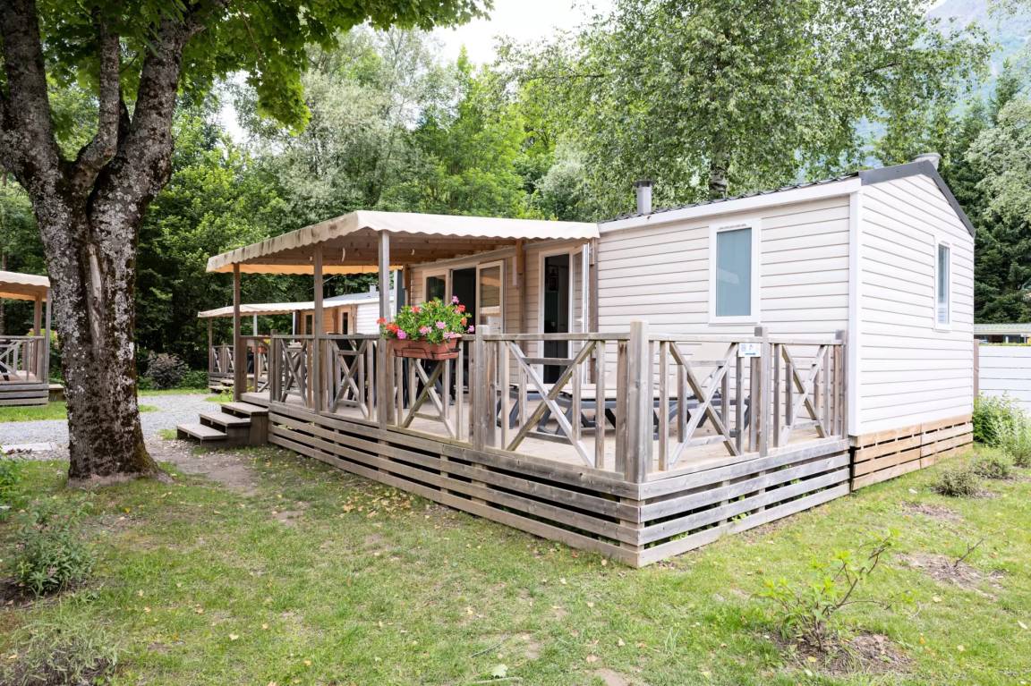 Caravan ∙ 2 Bedrooms ∙ 4 Guests - Isere